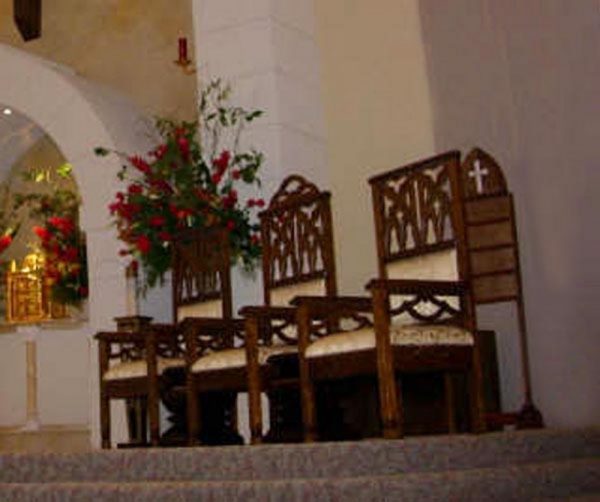 New Bishop Chair-Altar - King Richards